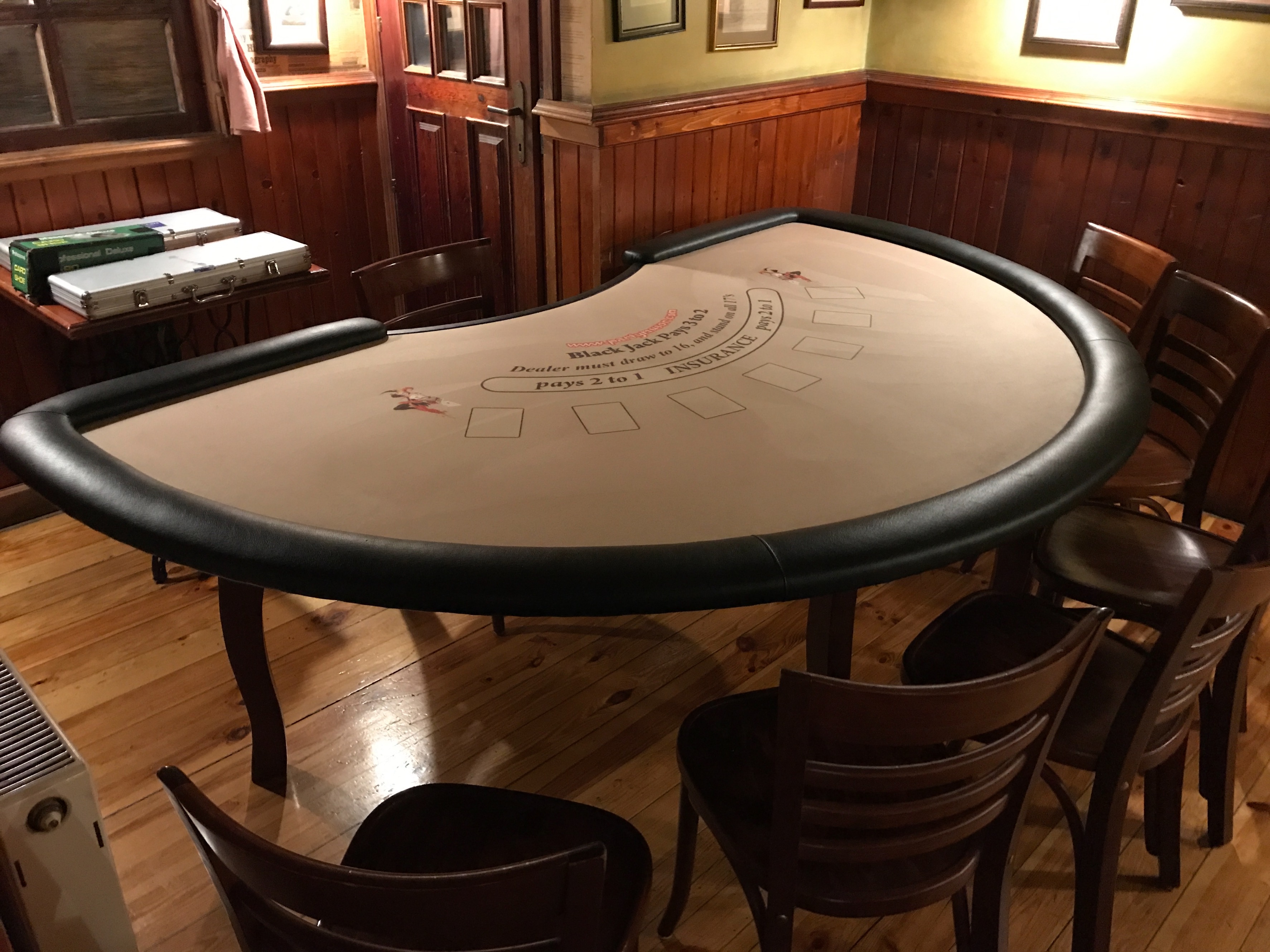 Kaszinó asztal bérlés